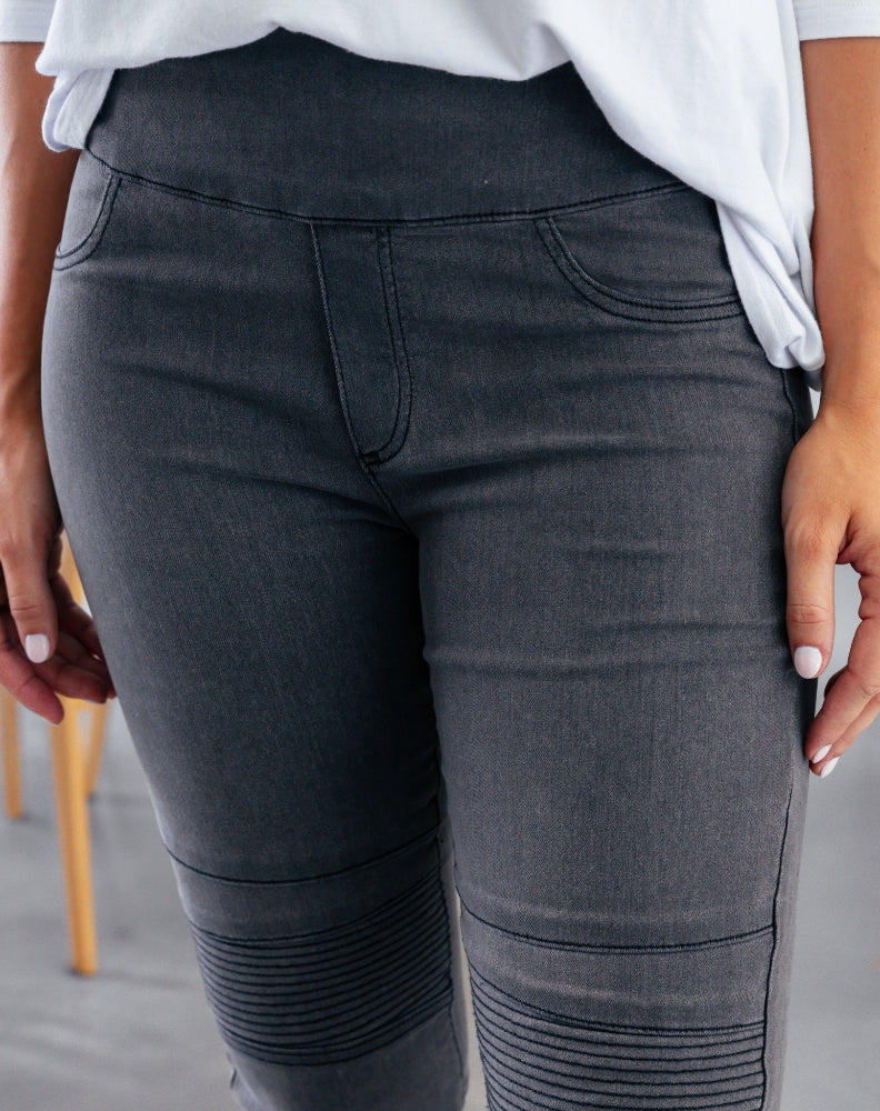 Wakee Jeans – Freez Clothing